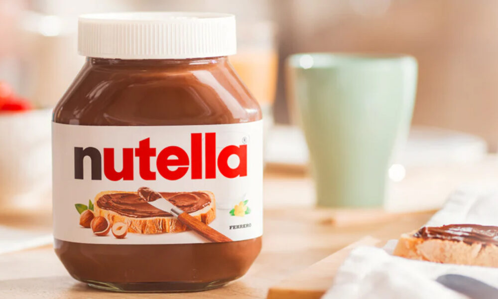 Gruppo Ferrero presidia il canale OOH e presenta l'ultima novità ...